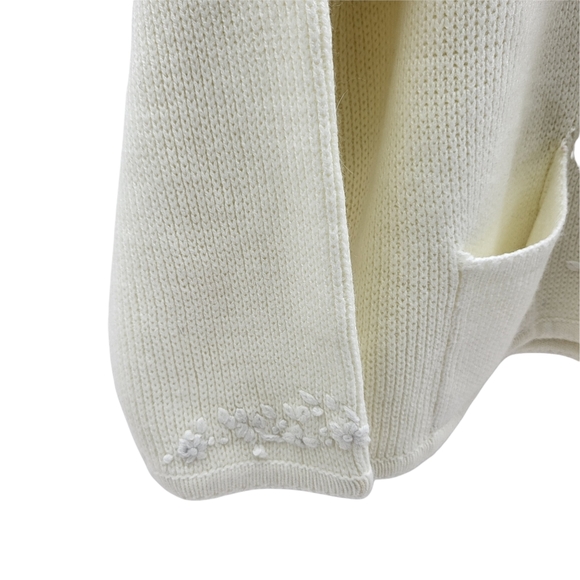 Vintage | Sweaters | Vintage Crystal Kobe Women Size Xl Cream Colored ...